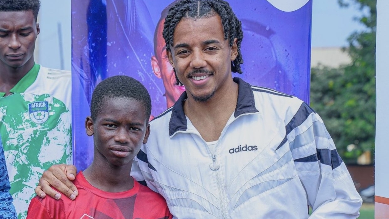 AMBASSADEUR DE SIBOO SPORT - Jules Koundé prône la formation des jeunes ...